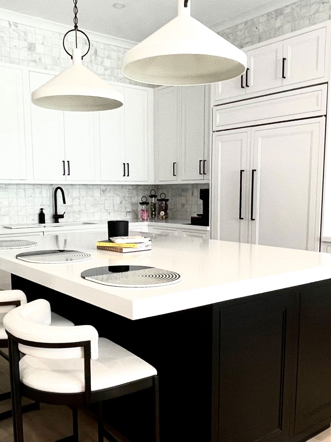 Beaded Inset Shaker with Quarter Round - Atlantis Kitchens