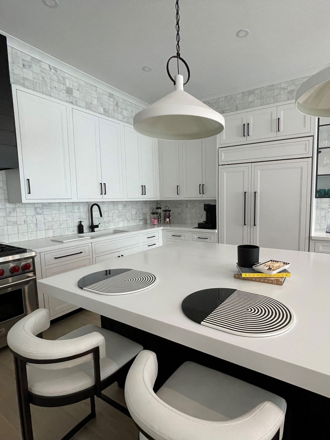 Beaded Inset Shaker with Quarter Round - Atlantis Kitchens