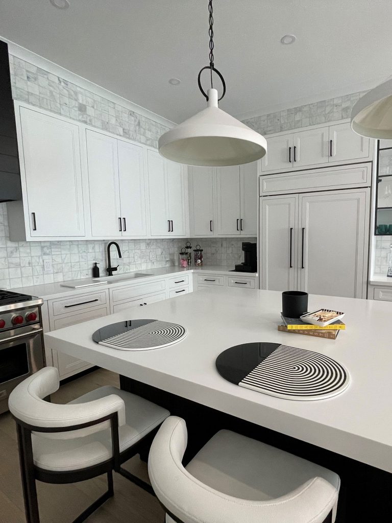 Inset Step Door - Atlantis Kitchens